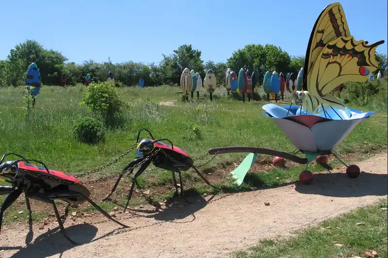 Découvrez Micropolis Cité des Insectes 🤖🌿